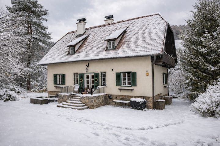 Landhaus Frank ~ Traumhaftes Haus Am Land - Kirchberg am Wechsel