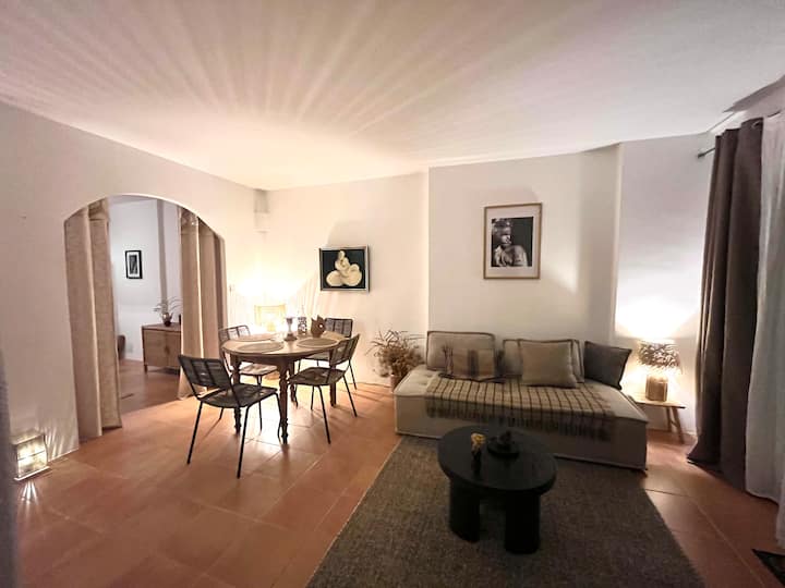 Appartement De Charme Au Cœur De La Vieille Ville - L'Île-Rousse