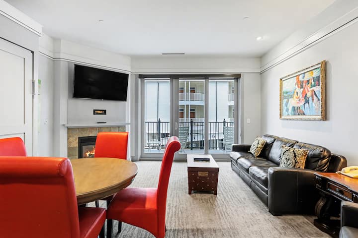 Charming Lodge Suite In Bay Harbor - Petoskey, MI