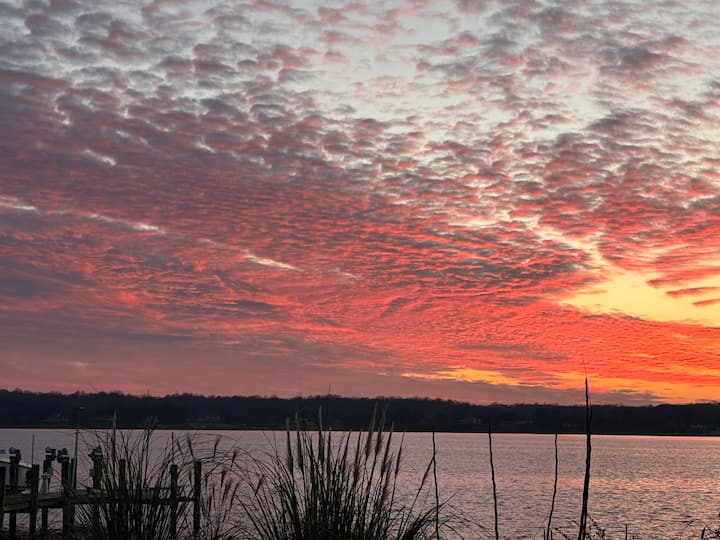An Ideal Boat House For A Vacation In Solomons. - Calvert Cliffs State Park, Lusby