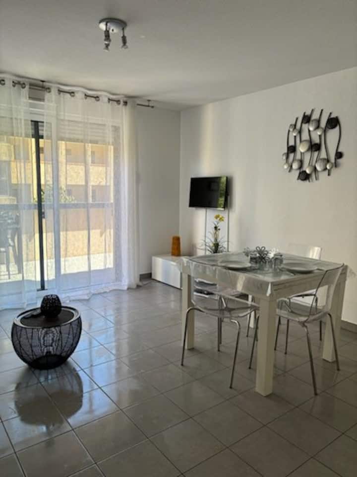 Appartement De Standing,neuf En Centre,4 Personnes - Calvi