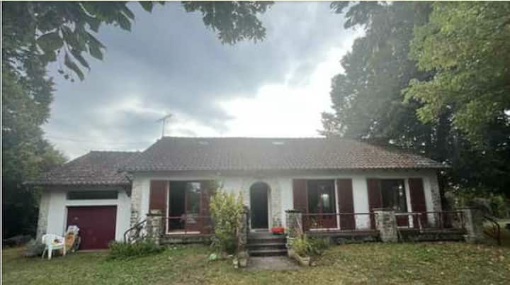 L'authenticité Sur Un Beau Terrain Arboré - Brantôme en Périgord