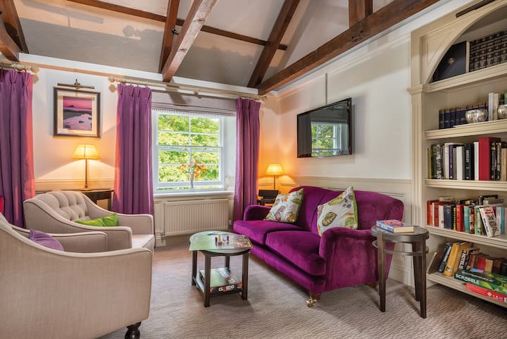 Luxury Private Hotel | 16 Elegant Bedrooms - Tavistock