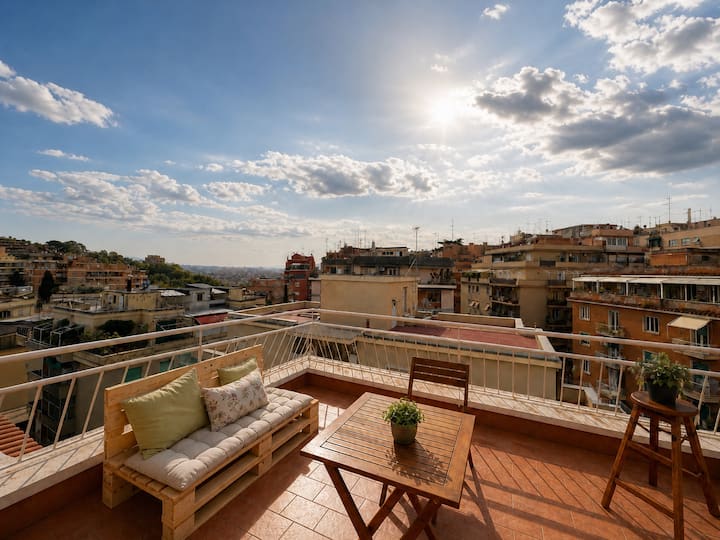 Bright Studio With Private Terrace & View - Rome - Rome