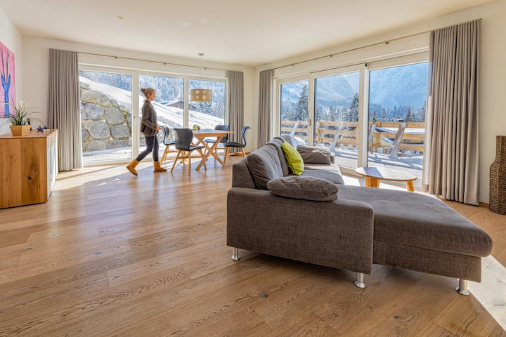 Panorama-ferienwohnung · Kleinwalsertal · Ruhig - Mittelberg