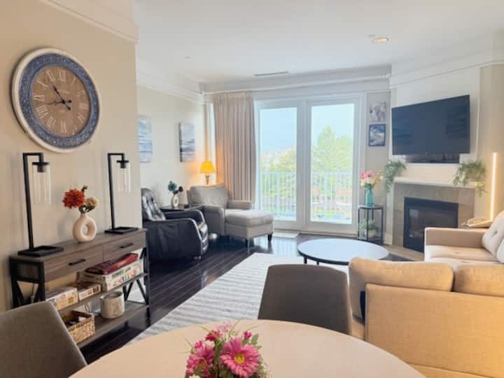 Charming Maritime Suite In Bay Harbor, Mi - Petoskey, MI