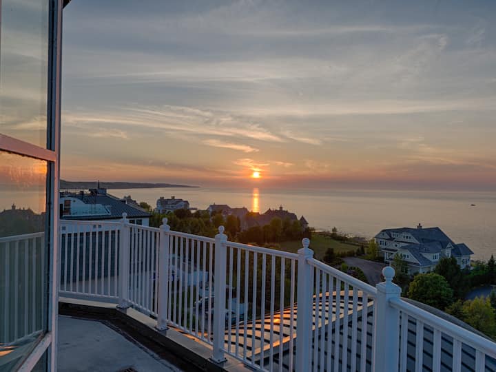 The Pinnacle 510 - Petoskey, MI