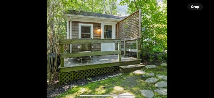 Cute One Bedroom Cottage By The Bay In Sag Harbor - Sag Harbor, NY