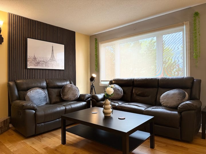 Family Friendly 2br In Longueuil With Parking - Brossard