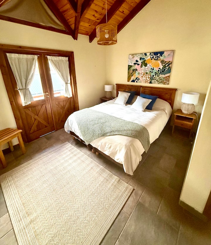 Cálida Cabaña Hidromasaje + Parking + Pileta - 