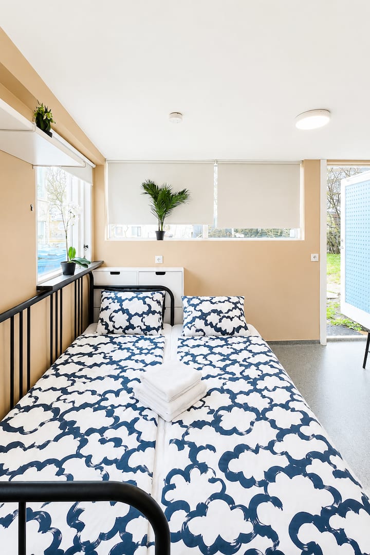 Bright Studio Apartment In Reykjavík - Reykjavík