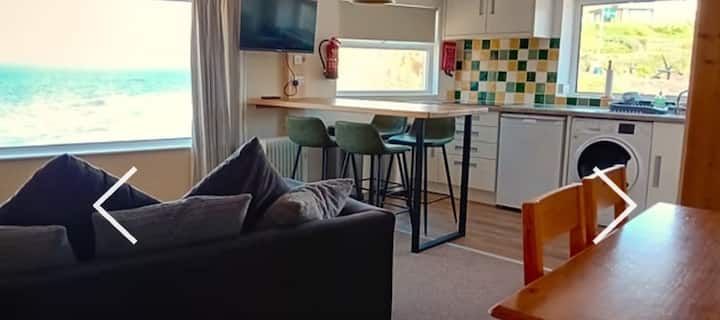 Three Bed Flat With Wonderful Beach And Sea Views - Hope Cove