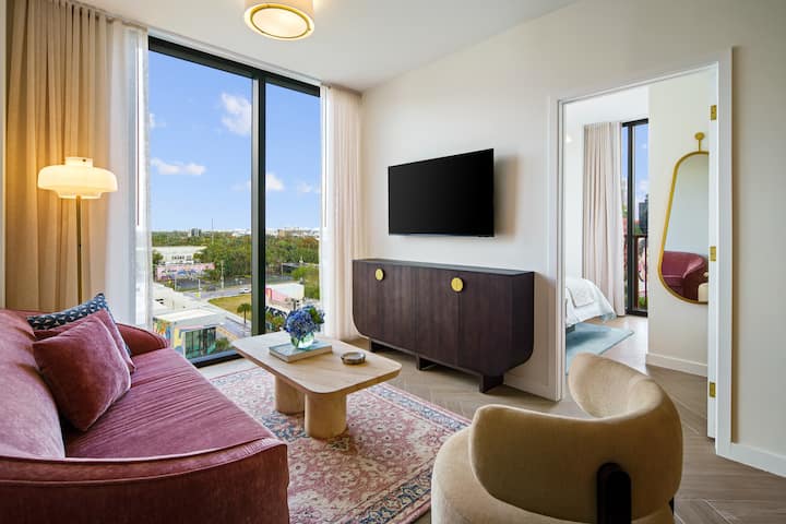 Spacious 2br Queen Suite | 2 Bath | Sleeps 6 - Miami