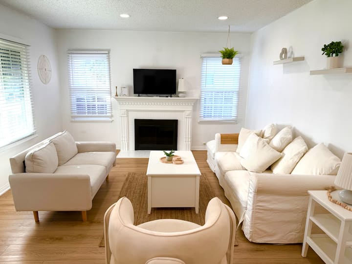 Family Home | 5 Min To Disney | Sleeps 13 - アナハイム, CA