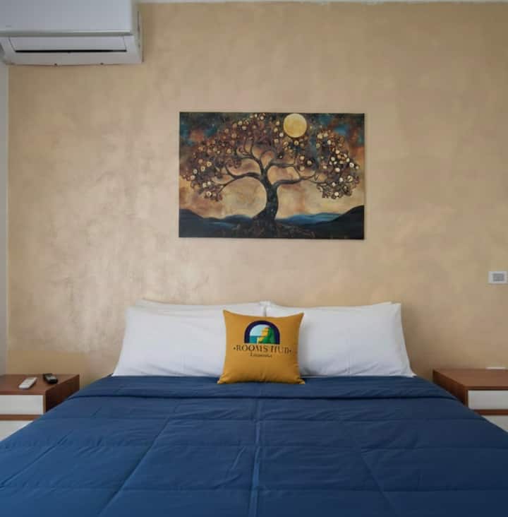 Rooms Hub Leucosia, La Tua Casa Vacanza Al Centro. - Castellabate