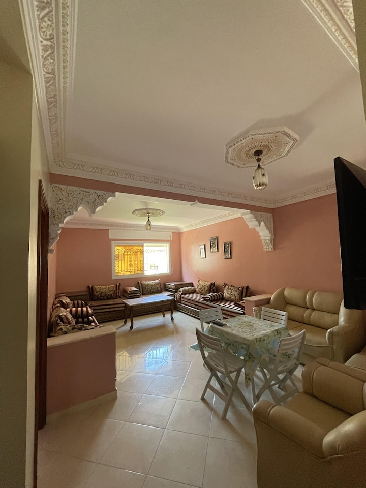 Chairi Bay Apartments |Appart 6 - Vue Petit Jardin - Ksar Sghir