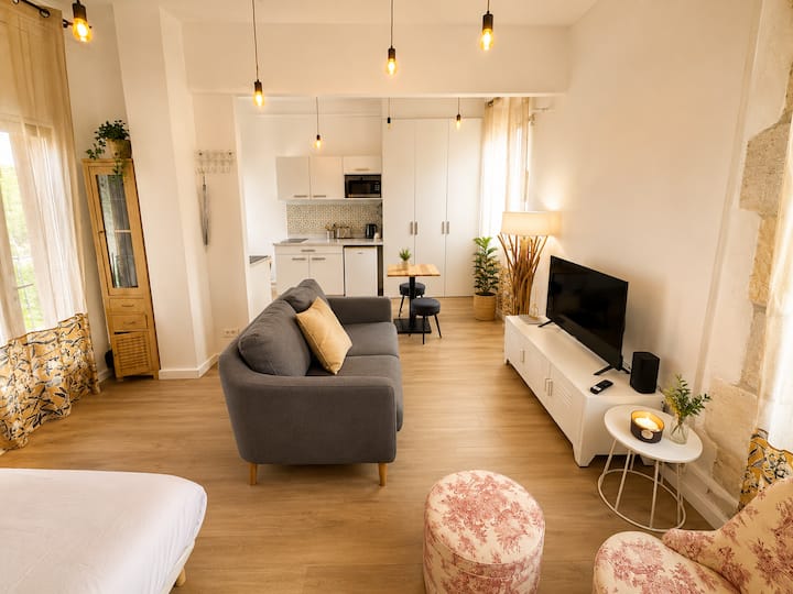 Le Cosy Nîmois – Studio Chic - Caissargues