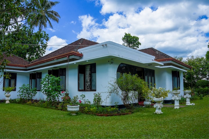 Asgiriya Bungalow Kandy 4br View Garden Family Fun - Kandy