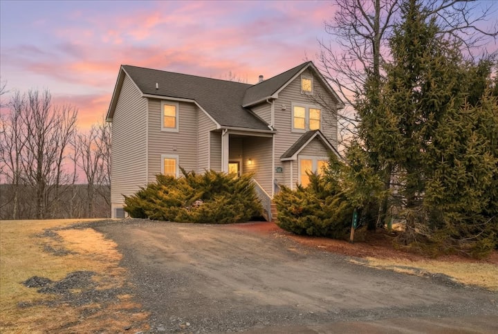 1 Mile To Camelback - 5 Beds, Pool, Game Room, Bbq - Kalahari Indoor Waterpark, Pocono Manor