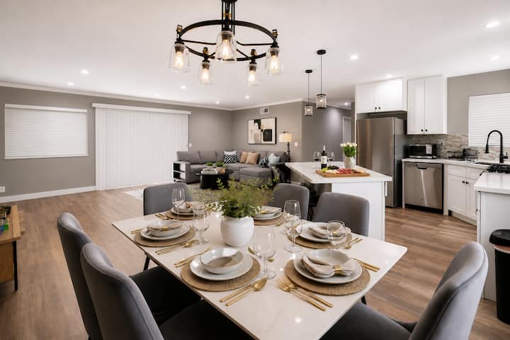 Spacious Home Near Disneyland / Beach W Game Room - Yorba Linda, CA