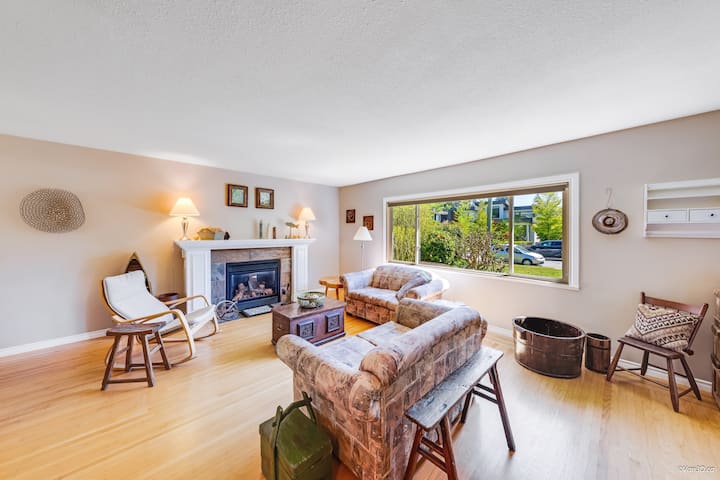 North Shore Family Lodging - Grouse Mountain