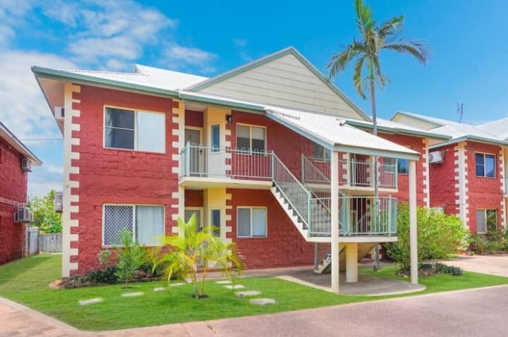 Bright & Cozy Apartment: Central - Modern - Darwin