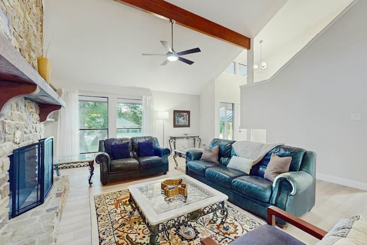 4br Cozy Dog-friendly Home W/patio, Yard - Horseshoe Bay, TX