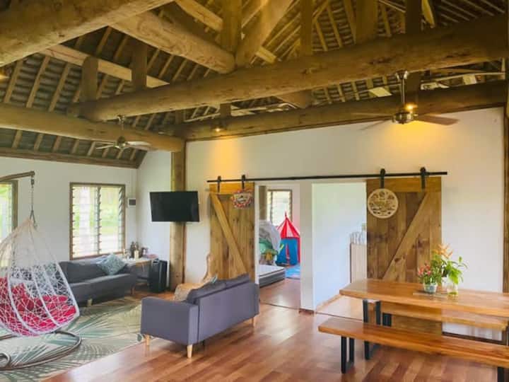 Fale Tonga Guesthouse - 3 Bedroom - Tonga