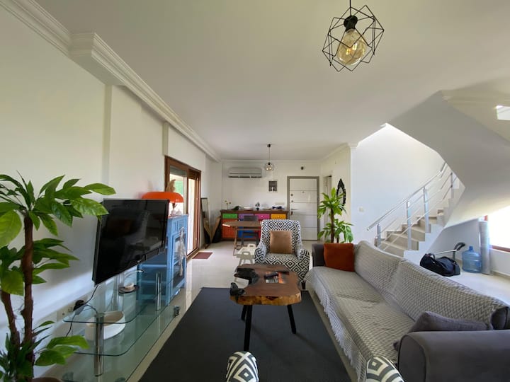 Alaçatı Da Havuzlu Lüx Villa - Alaçatı