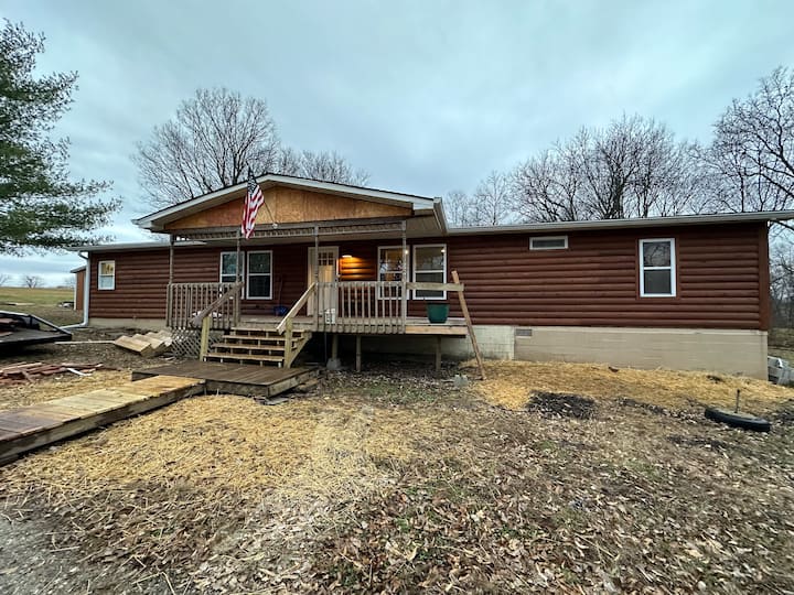 Country Charm North Of Kansas City - Aspen Lake, Lathrop