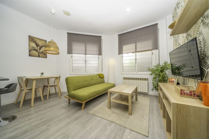 Homeholidaysrentals Balmes - Costa Barcelona - San Pol de Mar