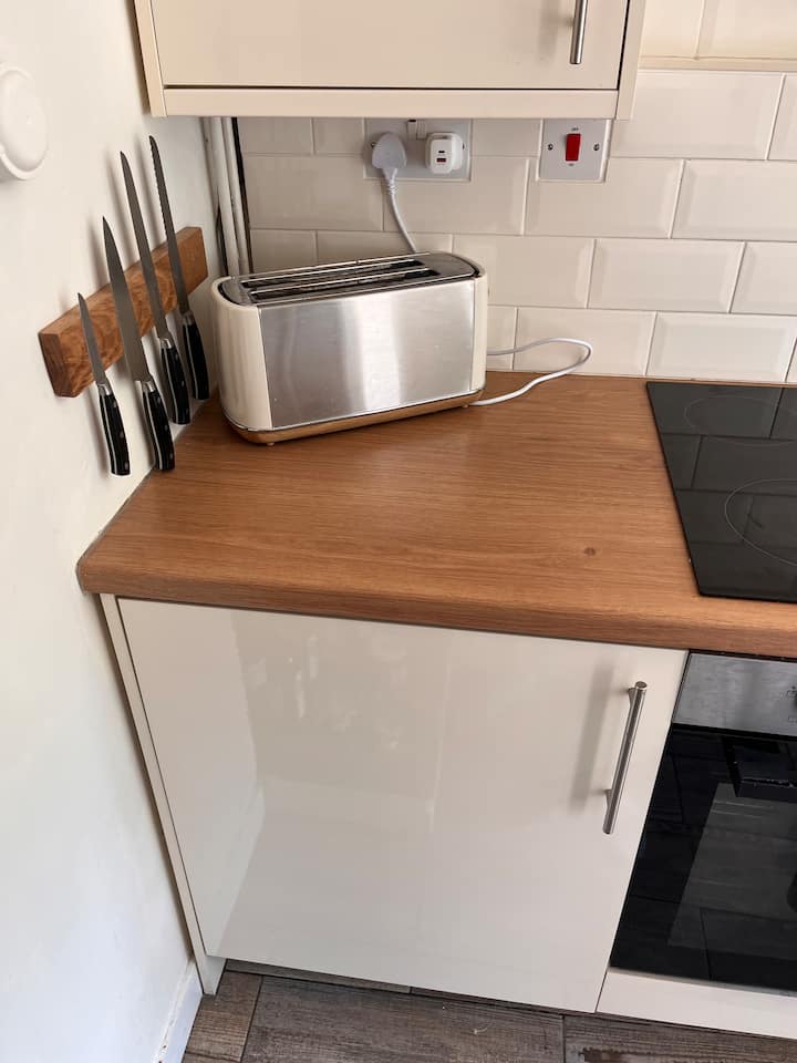 Lovely Terrace House In Sudbury Near Water Meadows - United Kingdom