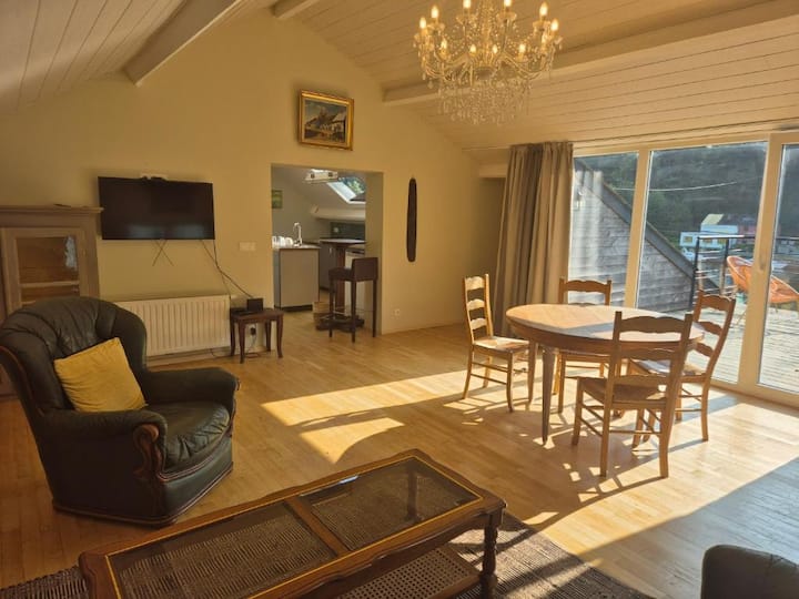 Appartement 6 Personnes Vue Meuse - Houyet