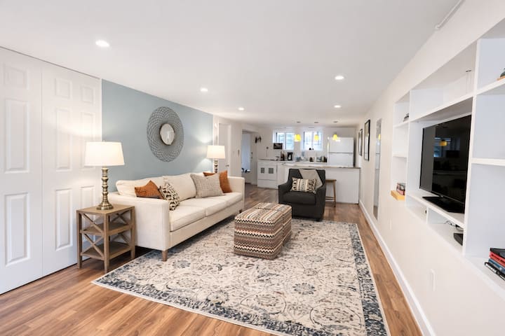 Capitol Thrills: Museums, Dining & Parking—oh My! - Washington, DC