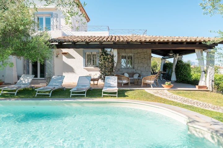 Villa Luciva By Klodge - Pool Escape San Teodoro - San Teodoro