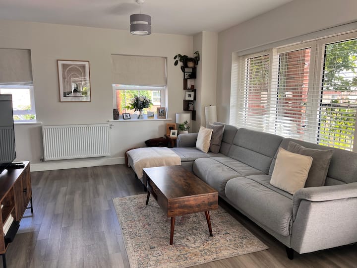 New Apartment In Whetstone - Barnet