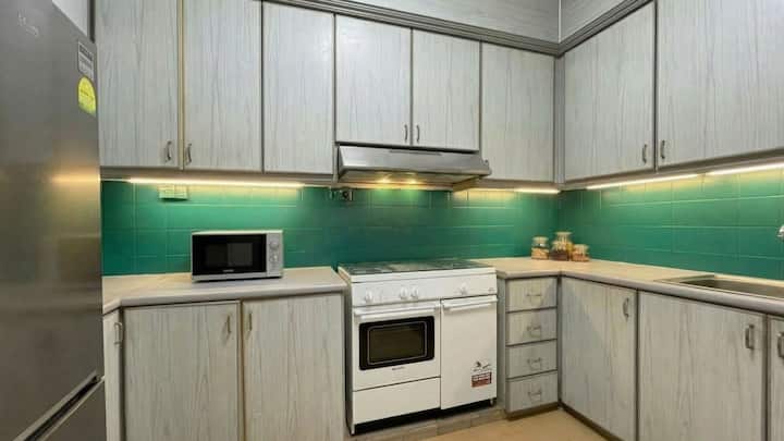 Premium Queen Room · Garden · 1 Min Lentor Mrt - Singapore