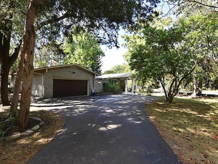 Beautiful Cottage In The Heart Of Dublin - Dublin, OH