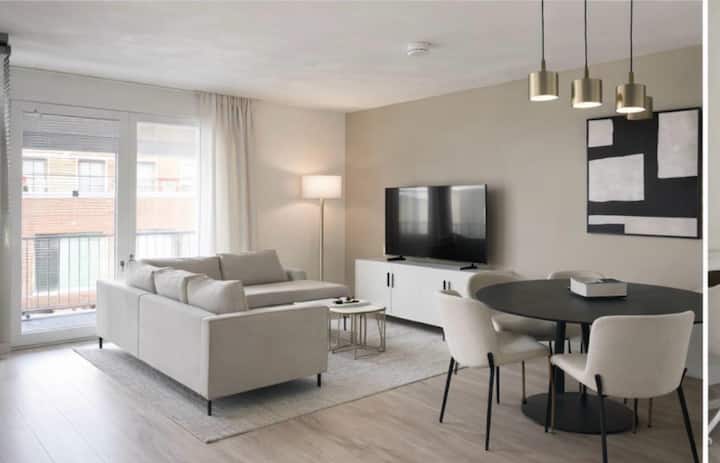 Beautiful Apartment With City View Balcony - Hengelo