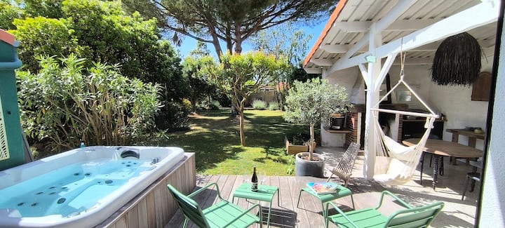 Maison De Charme Proche Plage Et Jacuzzi - La Rochelle