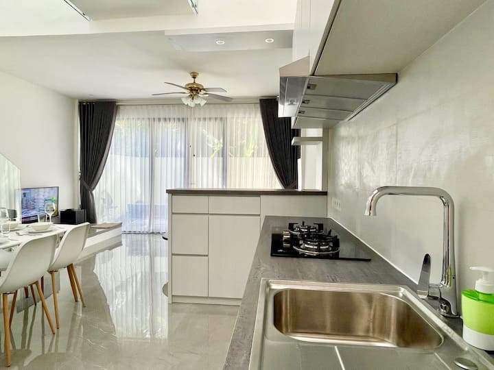 Villa Zoe - De Residence Pangandaran - Pangandaran
