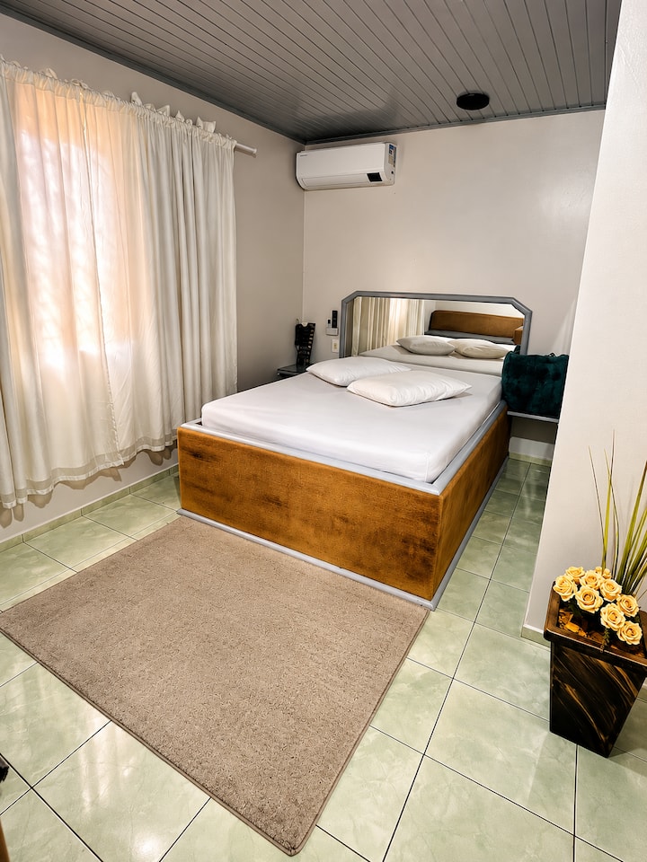Suíte Casal Com Ar-condicionado - Passo Fundo