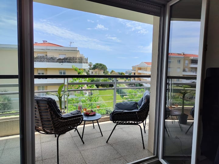 Sea View Apartment With Ac/garage | Summer Escape - Antibes