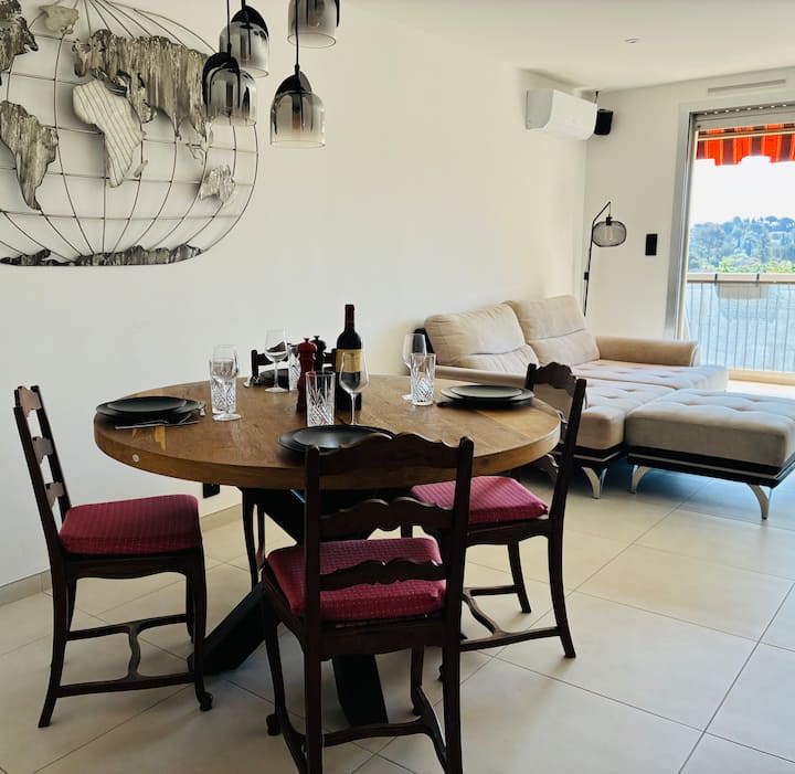 Appartement Lumineux Avec Vue Dégagée - Peymeinade