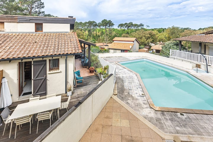 Charmante Maison Avec Piscine - Messanges