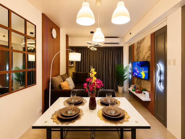 2br 2-bath Shore | Moa Airport | Pool  Wi-fi  Netflix  Ktv - Manila