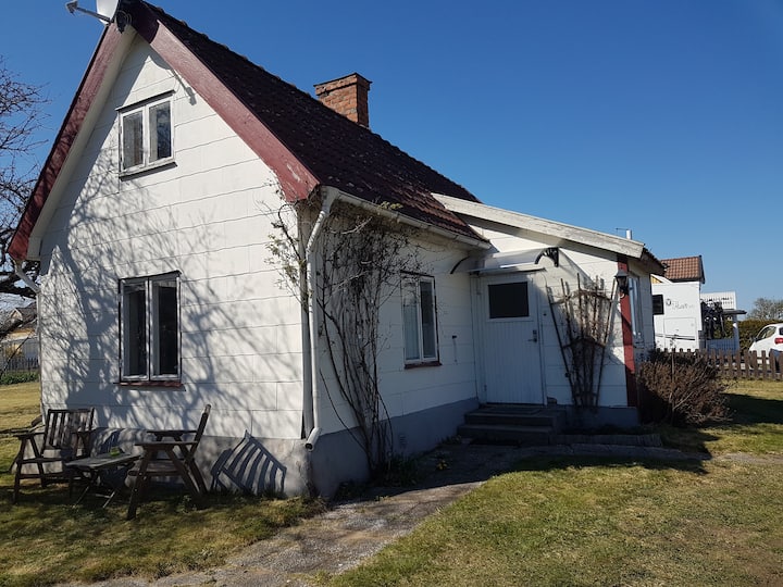 Stuga I Motala - Borensberg