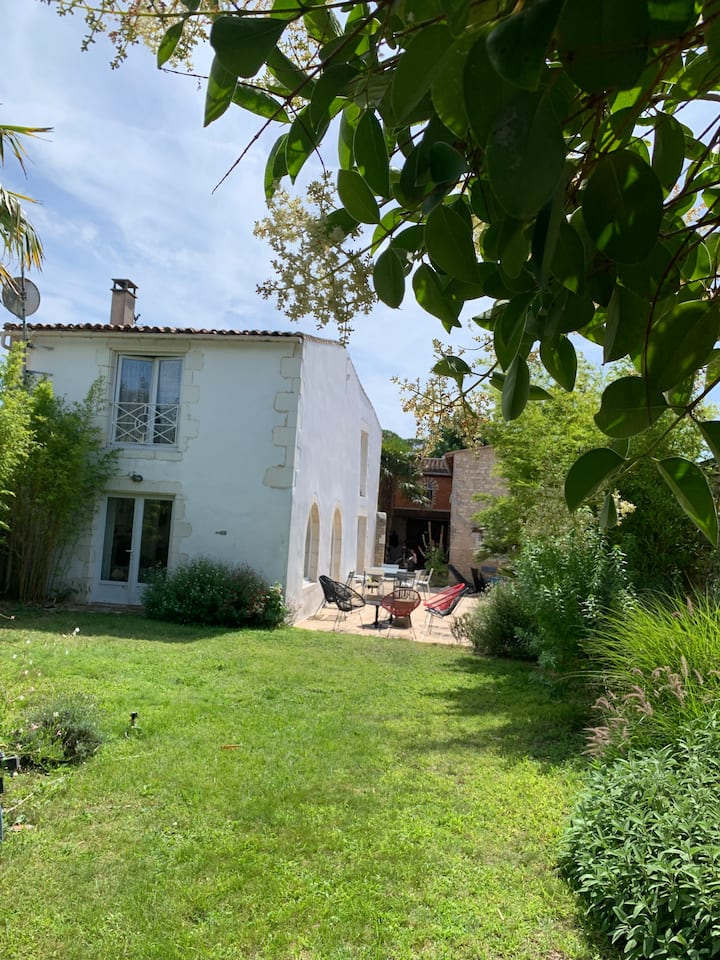 A 19th Century House Between Market And Beach. - Le Bois-Plage-en-Ré