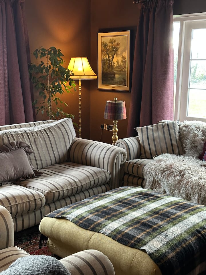 Peaceful Country Home In Tehidy |30 Min To St Ives - Pool