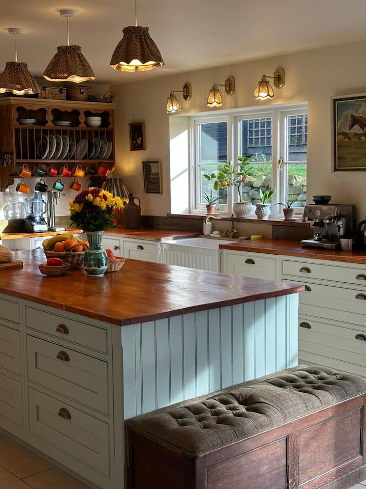 Peaceful Country Home In Tehidy |30 Min To St Ives - Pool